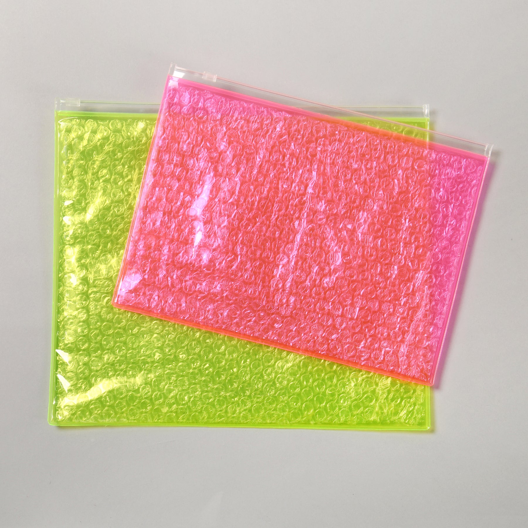Bubble Shipping Ziplock Pouches – Montagne Custom Packaging