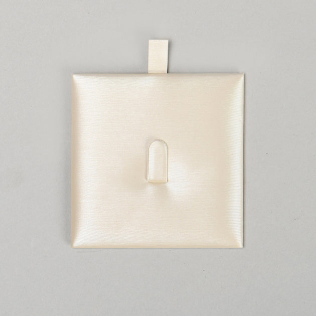 R2 Ring Tab Insert – Montagne Custom Packaging